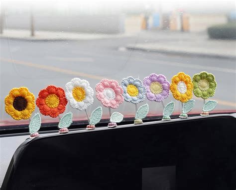 Ciottoli 8pcs Cute Dashboard Decoration Crochet Shaking