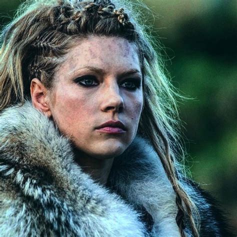 Katheryn Winnick Biografía De La Actriz De Vikings Colormusic