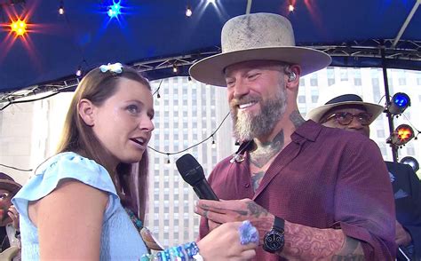 Love On The Spectrum Star Madison Marilla Meets Zac Brown On Today