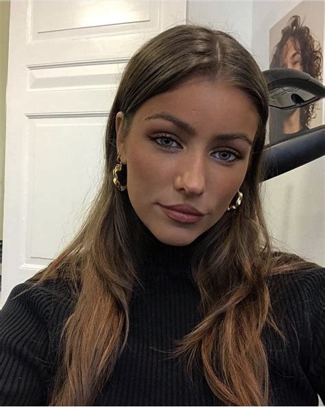 Jade Stanleys Instagram Twitter And Facebook On Idcrawl