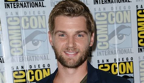 Mike Vogel Netflixin Sex Life Dizisinin Kadrosunda Ranini Tv