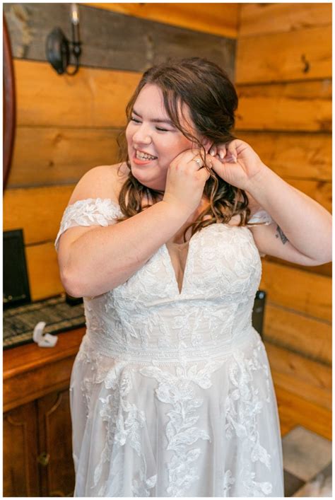 Wolf Oak Acres Wedding Gabby And Joe