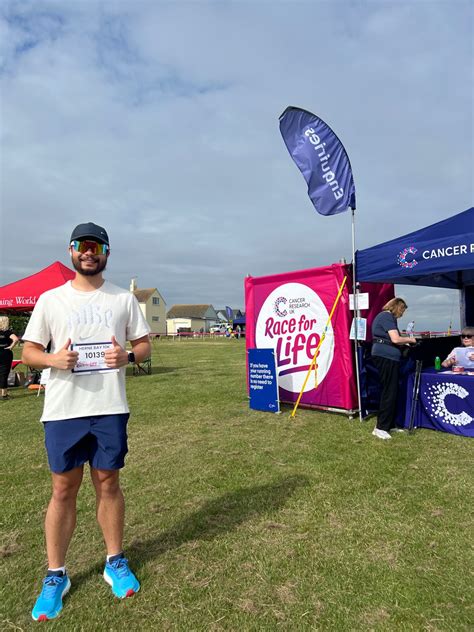 Raceforlife Cancerresearch Hernebay Ryan Dunkley