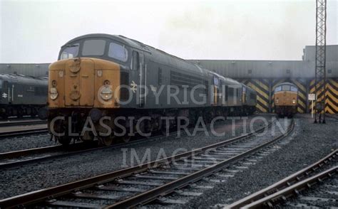 Class 44 Peaks Classic Traction Images