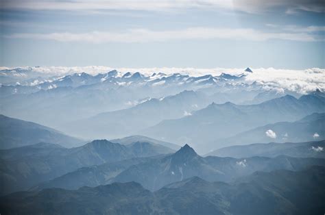 Imagini Desktop Animale Si Peisaje De La Munte