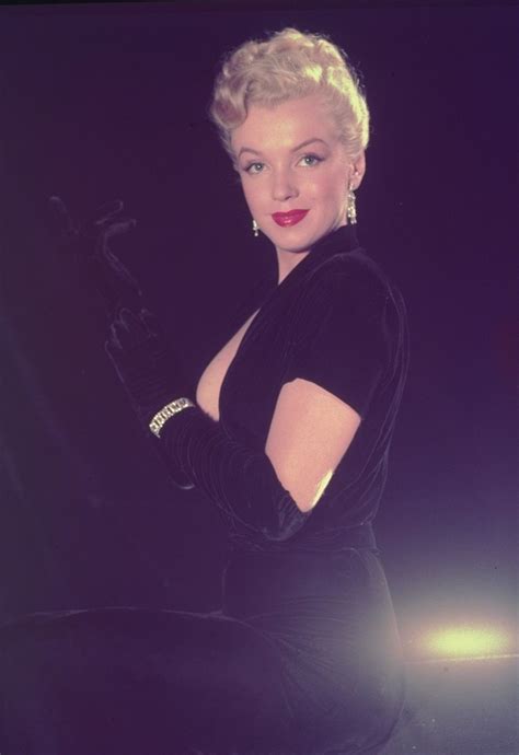 Marilyn Monroe Ed Clark Photoshoot 1950 • Celebmafia