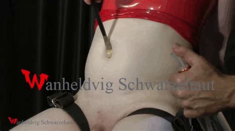 Rikki Locked And Belly Button Teasing Fhd 1080p Wanheldvig