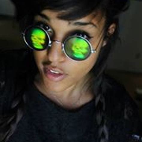 Stream Laura Danielle Barta Music Listen To Songs Albums Playlists