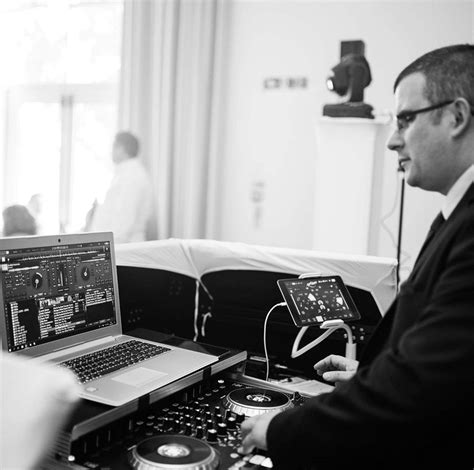 Alan Granville Hampshire Wedding Dj Southampton