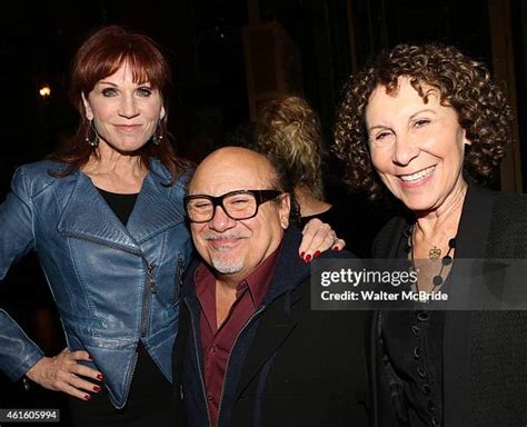 Rhea Pearlman And Danny Devito Photos And Premium High Res Pictures