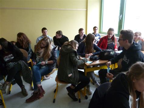 Studenten Der Hochschule Trier An Der Igs Hermeskeil Igs Hermeskeil