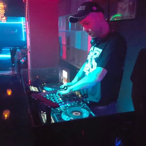 Stream Dj Levan Music Listen To Songs Albums Playlists For Free On Soundcloud