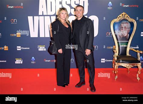 Fabio Cannavaro Mit Ehefrau Daniela Arenoso Cannavaro Bei Der Premiere