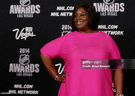 Actress Retta Arrives On The Red Carpet Prior To The 2014 Nhl Awards