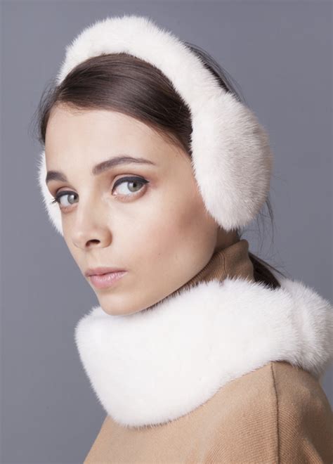 Меховые уши