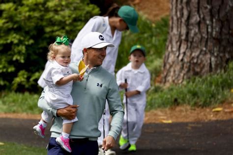 Jordan Spieths Son Sammy Steals The Show At The Masters Par 3 Contest