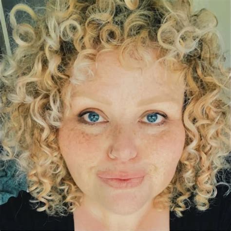 Meg Flavell Cuteredshoes On Threads