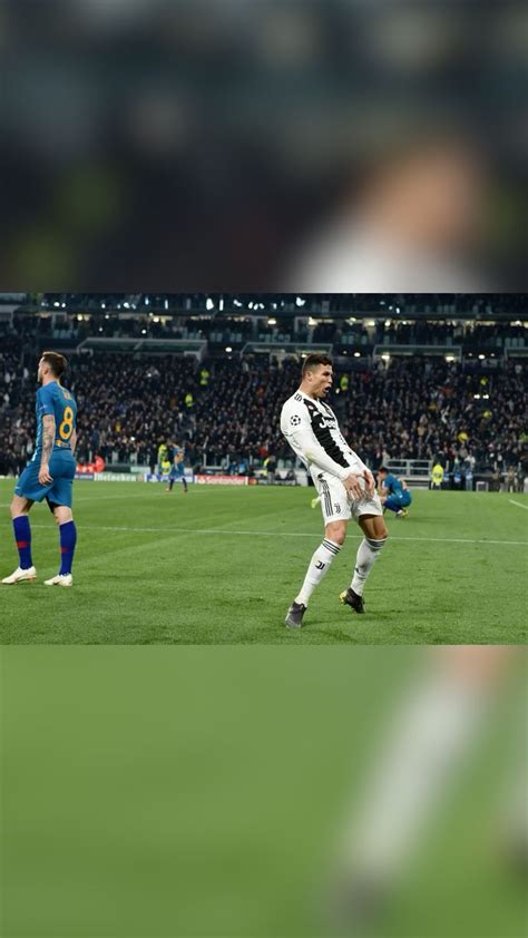 Cristiano Ronaldo Celebration Calma Foto Di Calcio Immagini Di