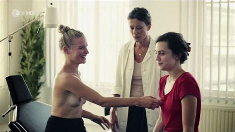 Bea Brocks Nue Dans Blind H Sslich