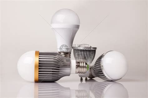 各种类型的led灯泡高清图片下载 正版图片504791536 摄图网