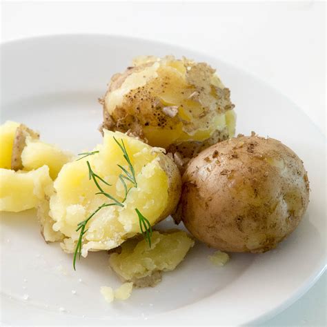 Jaunie Kartupeļi Garšīgā Latvija