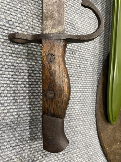 My Grandfather Gave Me A Bayonet I Had Assumed Was A M1907 But Im Not Sure Can Anyone Give Me