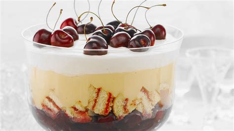 Classic Trifle Recipe Trifle Recipes By Aeroplane Jelly