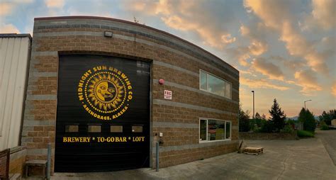 Midnight Sun Brewing Co Brewerybeer Garden Restaurant In Anchorage