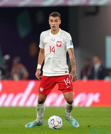 والپیپرهای یورو گروه چهارم طرفداری