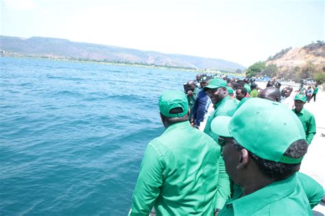 Katibu Mkuu Ccm Aweka Wazi Neema Kumaliza Adha Ya Usafiri Ziwa