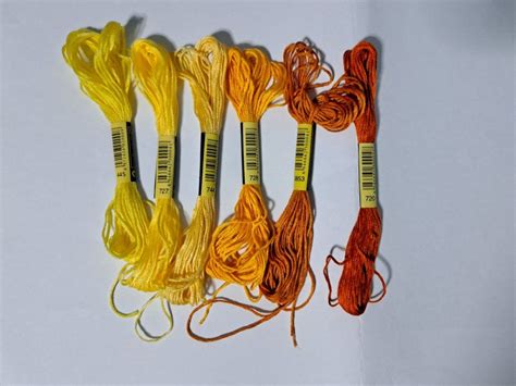 Embriodery Threads Hobbies And Toys Stationery And Craft Craft Supplies