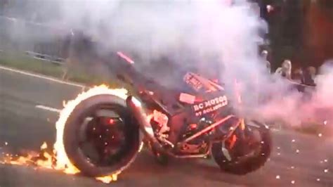 Suzuki Flame Burnout
