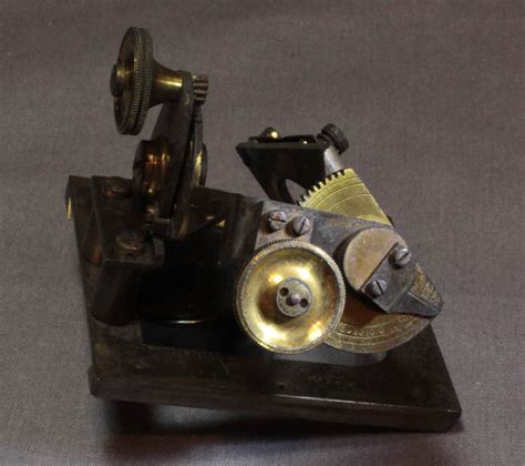 Microscope Stage Goniometer