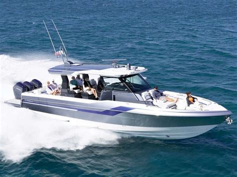 The Science Behind Waves And How They Affect Boating
