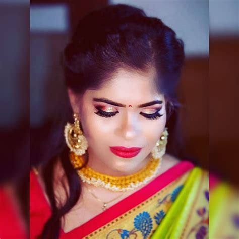 Parul Bhatnagar Makeup Artist Services Review And Info Olready