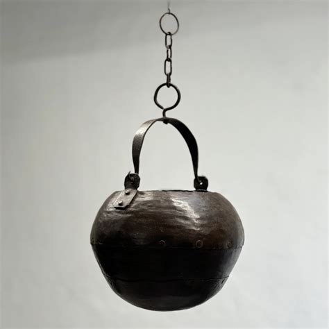 Vintage Iron Dulchi Orient House