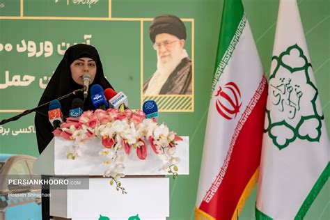 ورود اولین سری تاکسی‌های برقی کرمان موتور به ناوگان تاکسیرانی تهران عکس