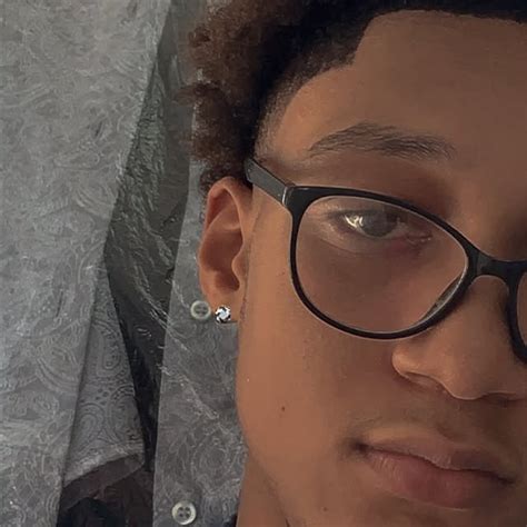 Tdydyogjp Tdydyog • Threads Say More