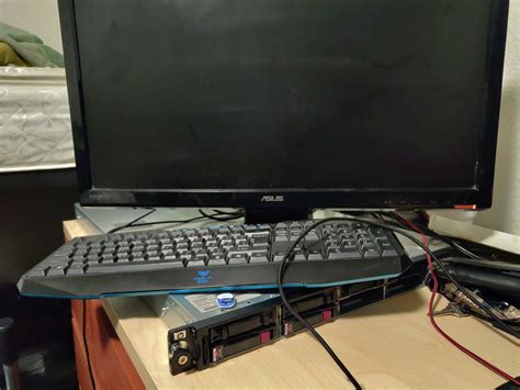 Current Dorm Room Virtualization Server Finally Running Rhomelab