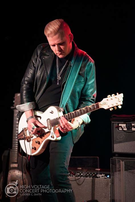 Eric Johanson Doesnt Hold Back In Chicago American Blues Scene