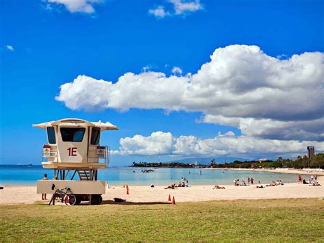Ala Moana Beach Park And Magic Island Lagoon Ala Moana Beach