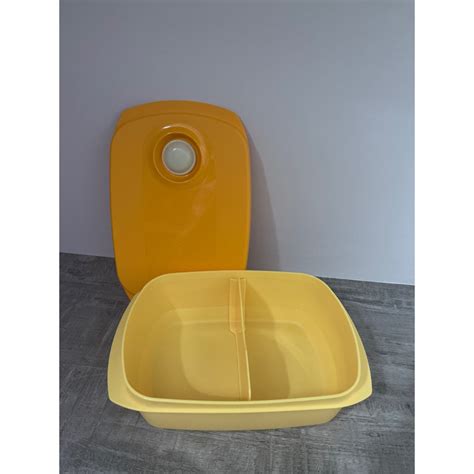 Tupperware Divided Microwaveable Lunch Box 1l Movable Divider Shopee Singapore