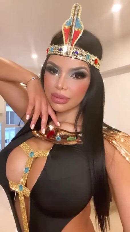 From Drecma Galleries Tumbex