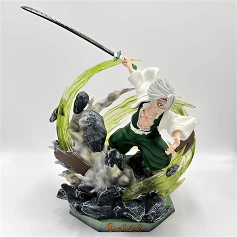 Estátua Diorama Senemi Shinazugawa Demon Slayer Kimetsu No Yaiba Anime
