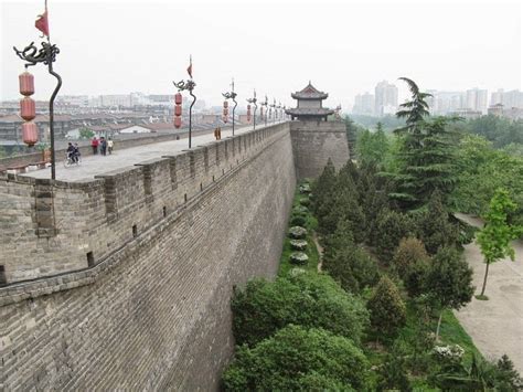 The Ancient City Wall Of Xian Amusing Planet