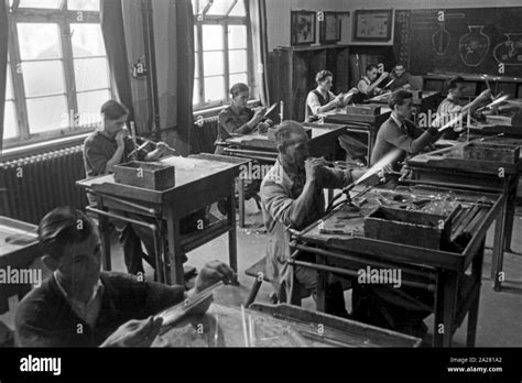 Glasherstellung In Lauscha Thüringen 1940 50er Manufacturing Of