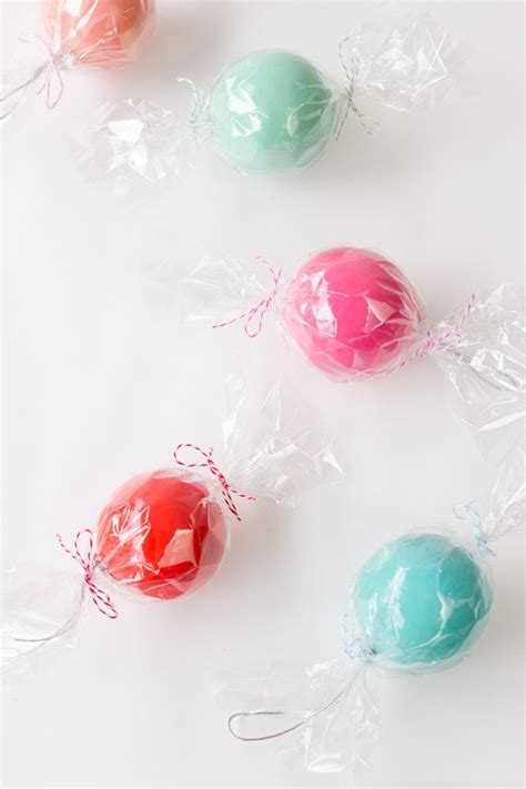 30 Festive Diy Holiday Party Favors