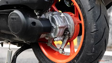 Yamaha Aerox 155 Front View Image Bikewale