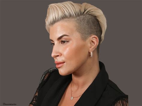 60 Pixie Cut With Undercut Styles Trending In 2025