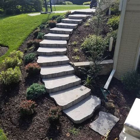 Stone Steps For Small Backyard Landscaping